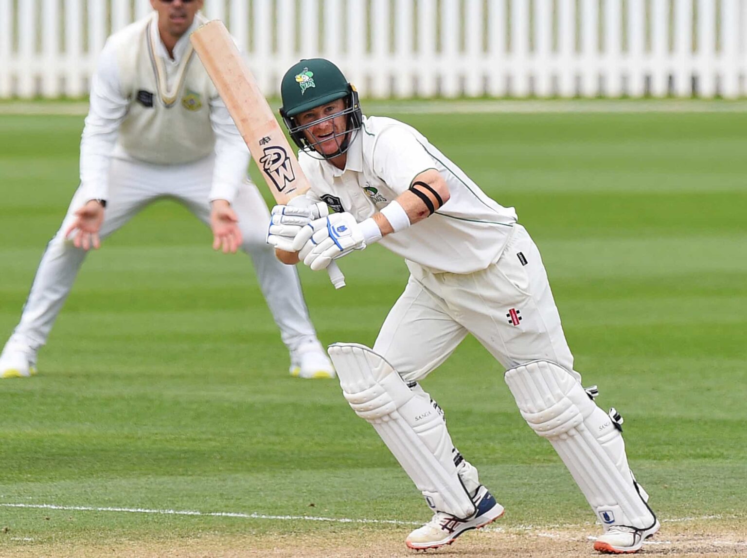 Cricket là gì? Bóng gậy có khác gì với bóng chày không?